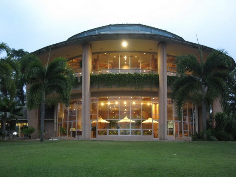 KHAO KHEOW Country Club│OHAYOタイランド【シラチャ】